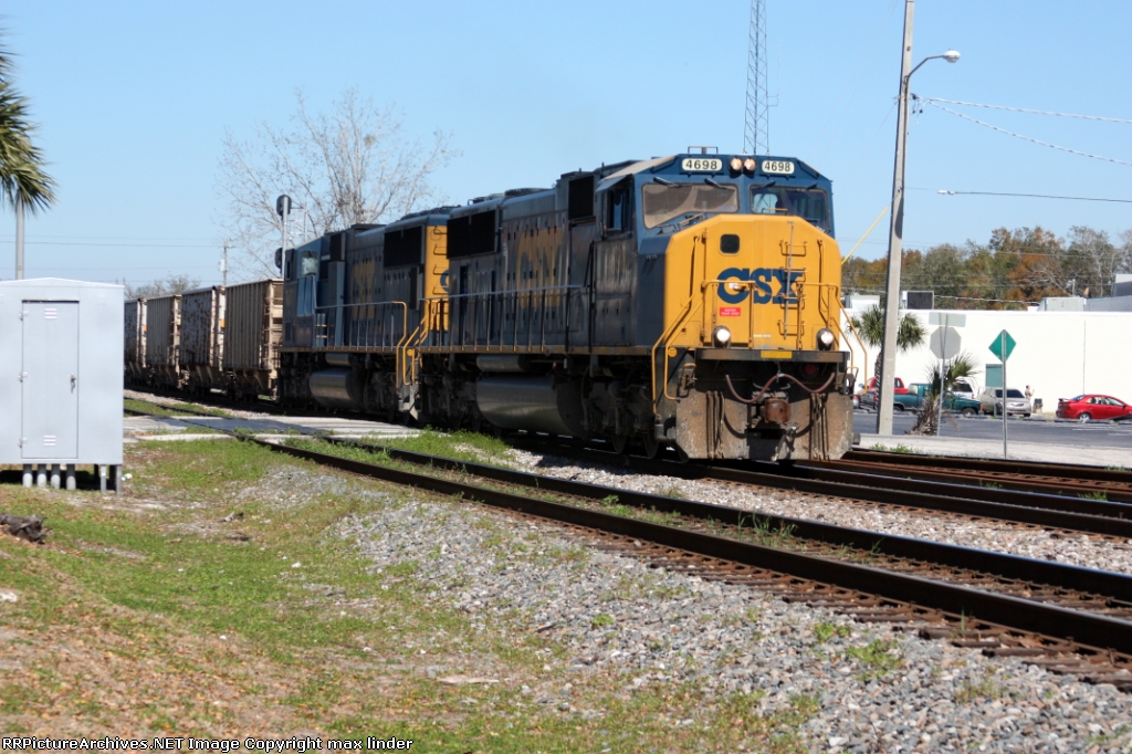 CSX 4698